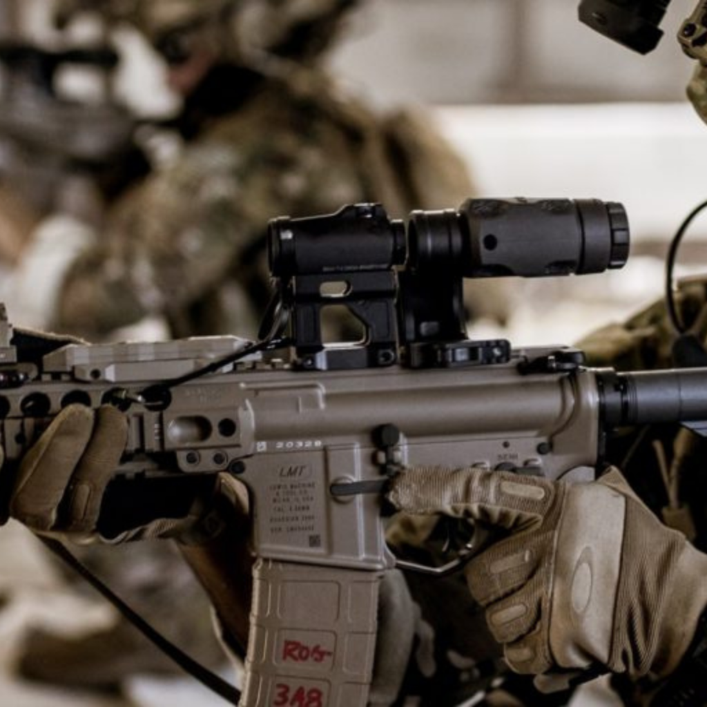 Montaż Unity Tactical FAST™ FTC Powiększalnik Aimpoint 3XMag Magnifier ...